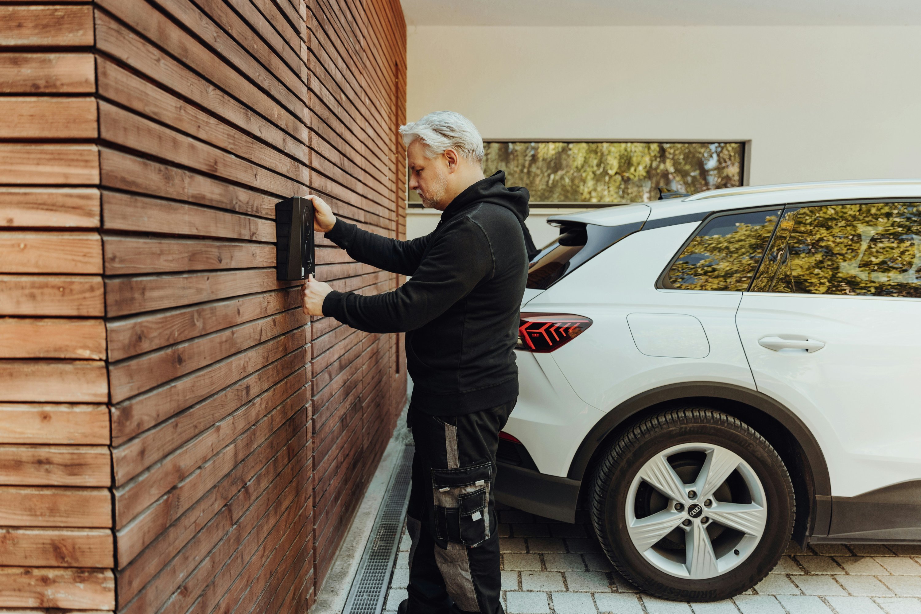 Electric Car Charging Station Amperage Tips: A Guide for EV Owners